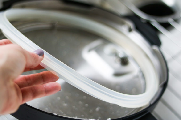 How to Clean Instant Pot 101 - Jenuine Home