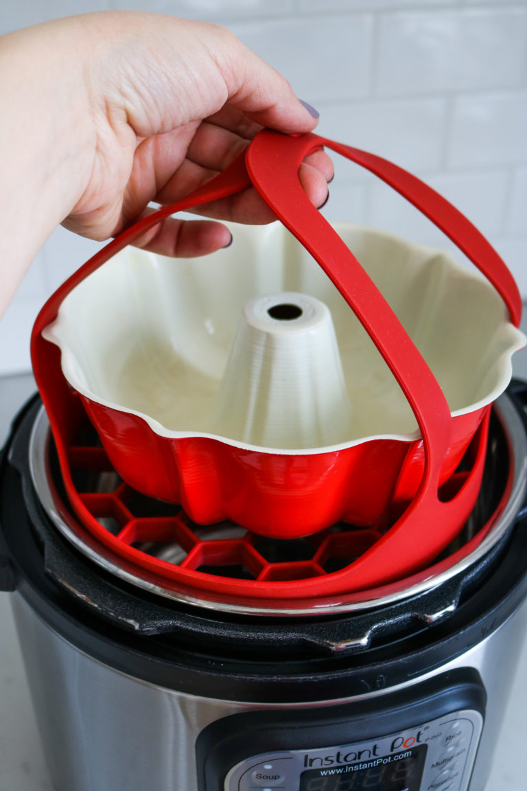 Instant Pot Banana Bread - Jenuine Home